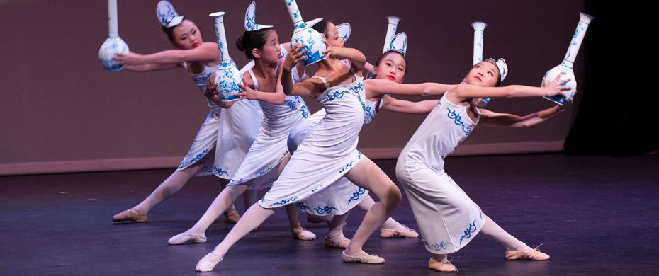 Front page copy - HappyFeet Dance School & Performance