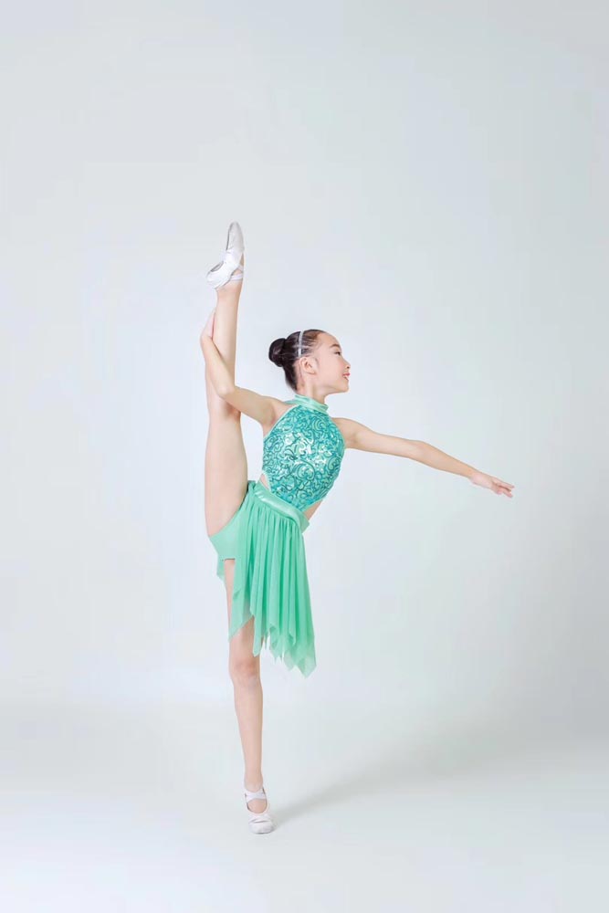 Gallery - HappyFeet Dance School & Performance